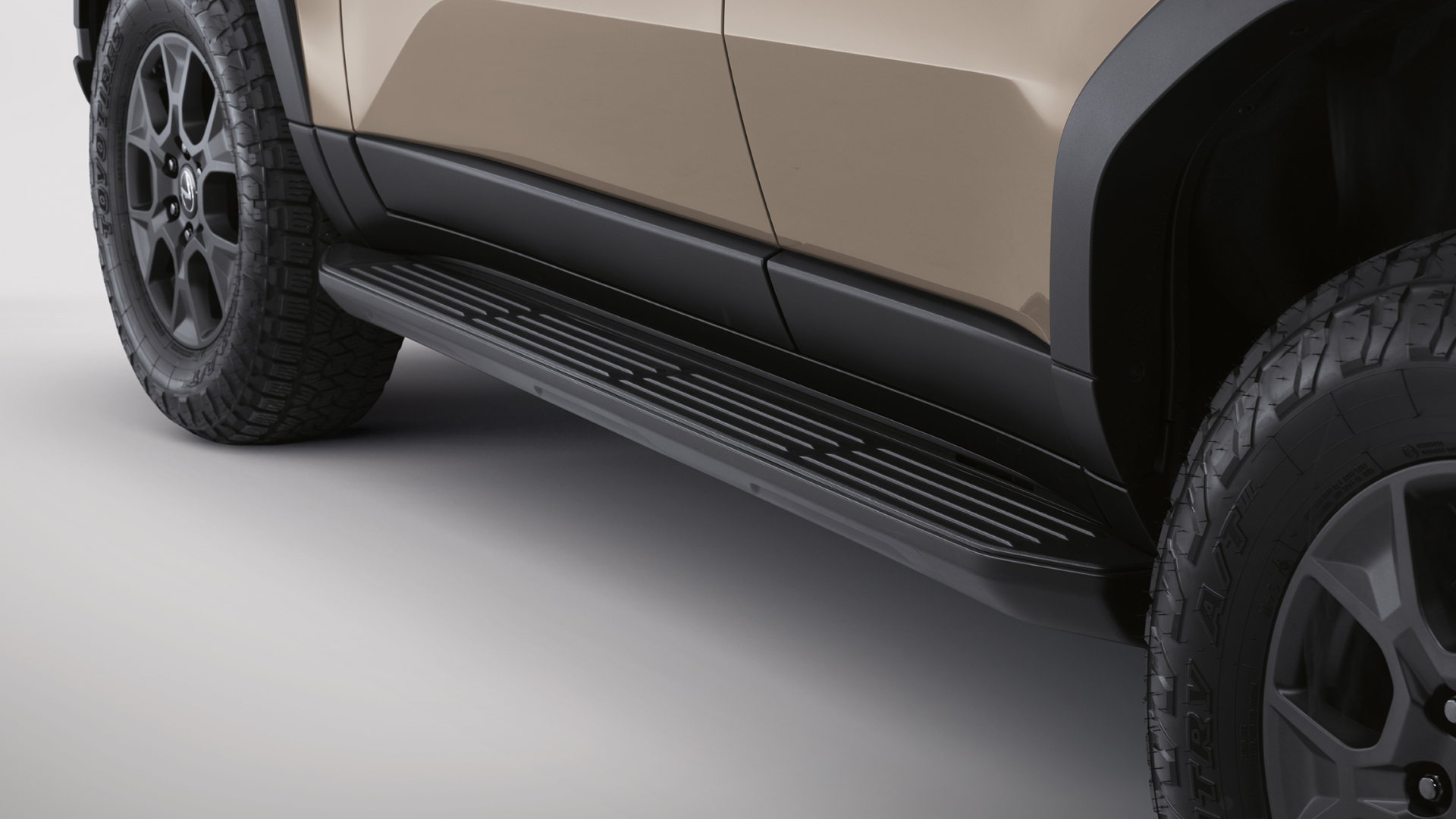 Lexus Overtrail Side Step
