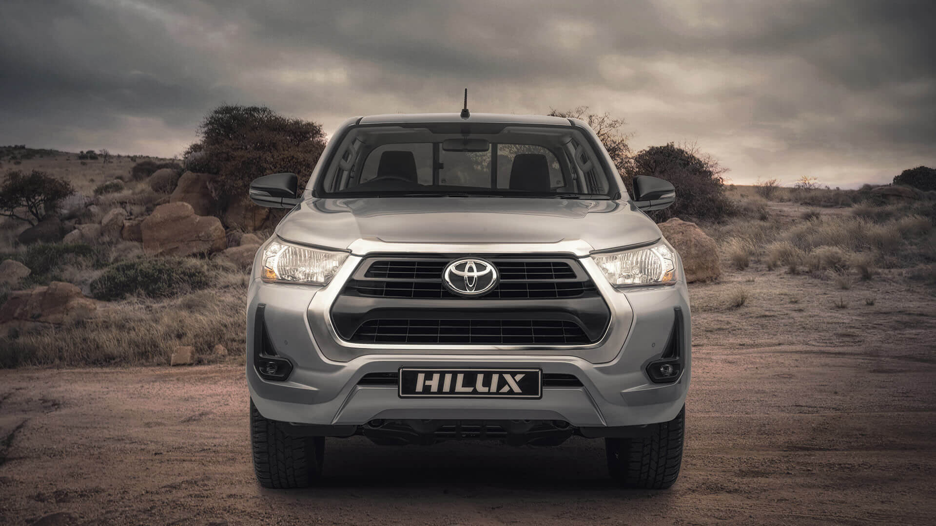 Hilux Single Cab Exterior Front View
