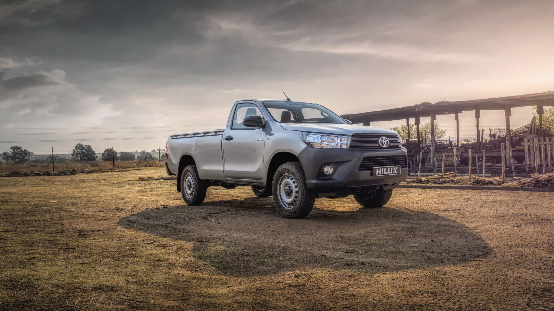 The Hilux Single Cab Raider stands out from the crowd with its bold ...